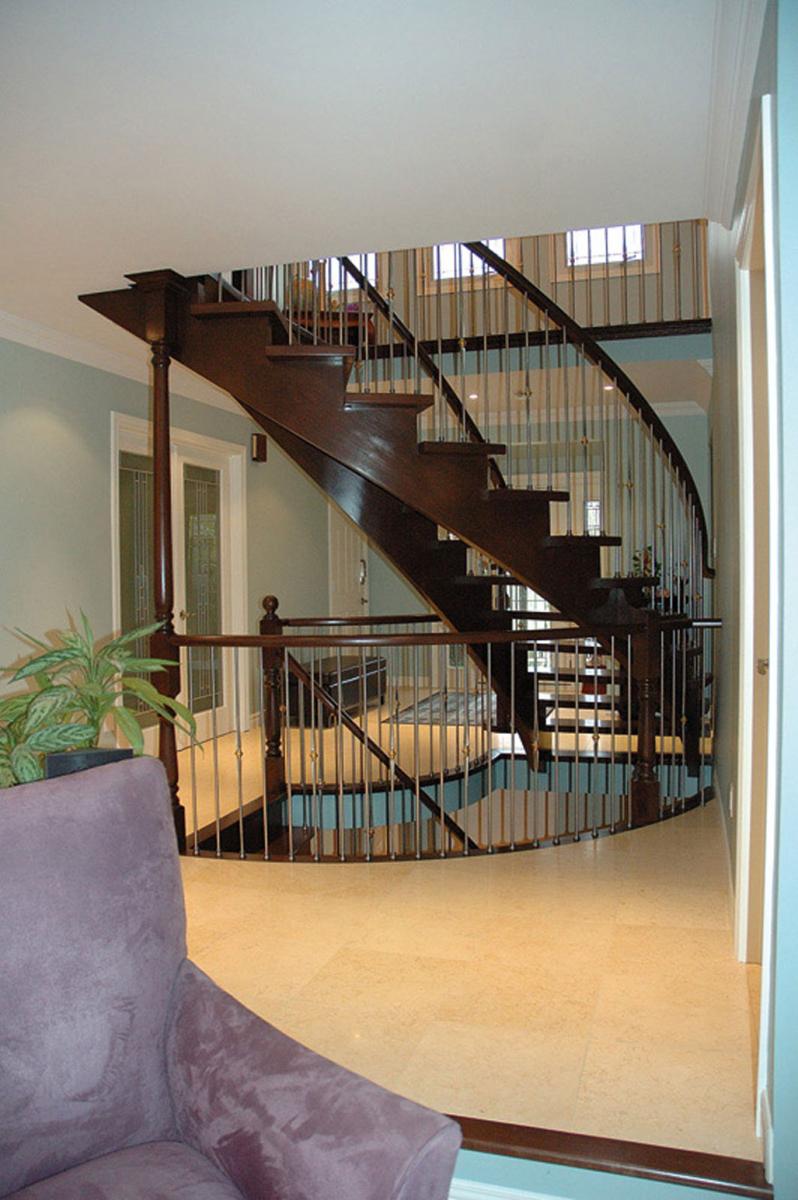 Classical – CUSTOM STAIRS & RAILING LTD.