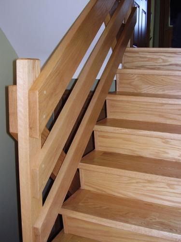 Closed Risers Stairs Gallery – CUSTOM STAIRS & RAILING LTD.